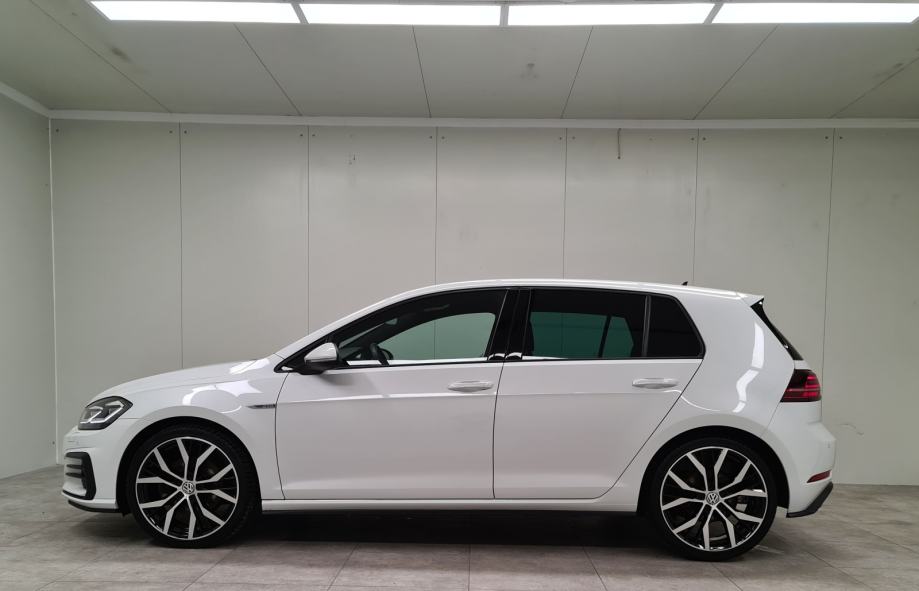 VW Golf 7 2,0 GTD,FACELIFT,MATRIX-LED,KAMERA,NAVI,ALU 19,ORYXWEISS ...