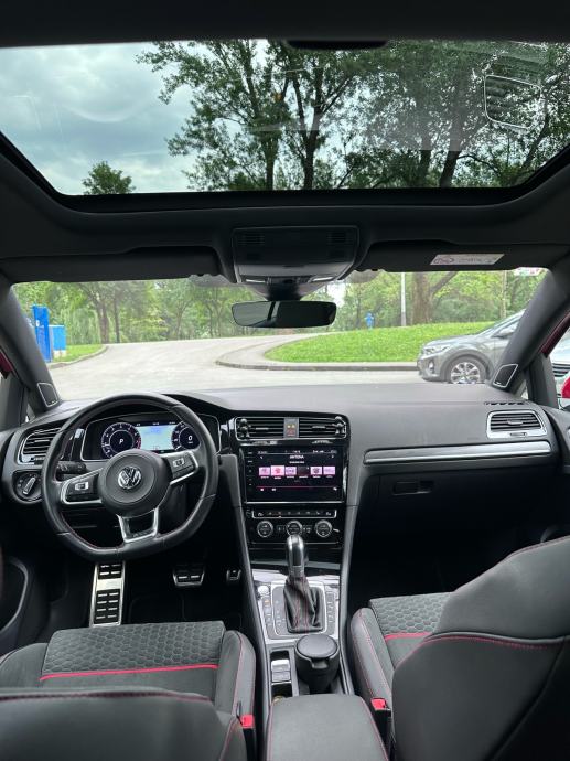 VW Golf 7.5 GTI Performance, 2017 god.