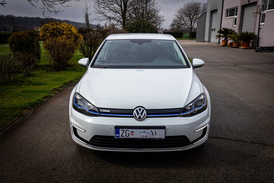 VW Golf 7 e-Golf automatik, 2018 god.