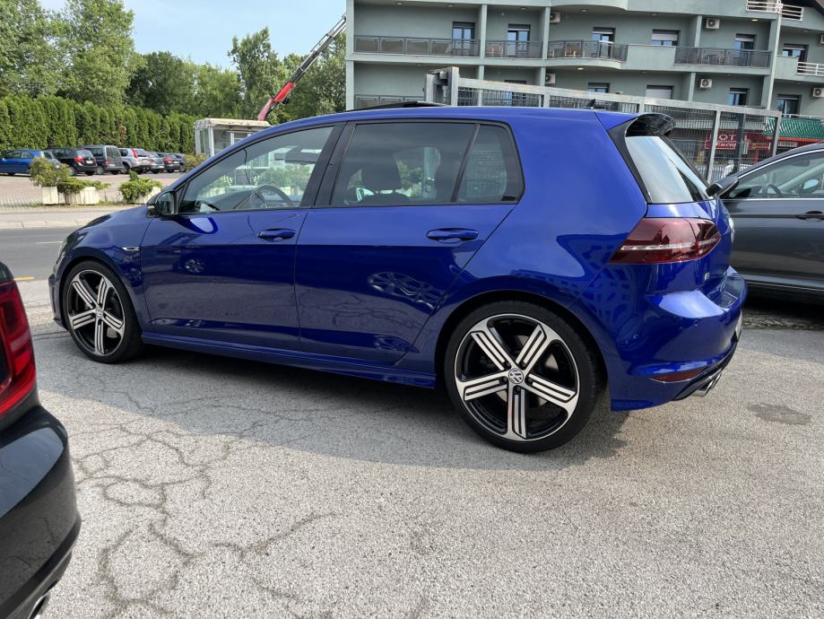 VW Golf 7 Golf R - 4 MOTION - 300 KS, 2016 god.