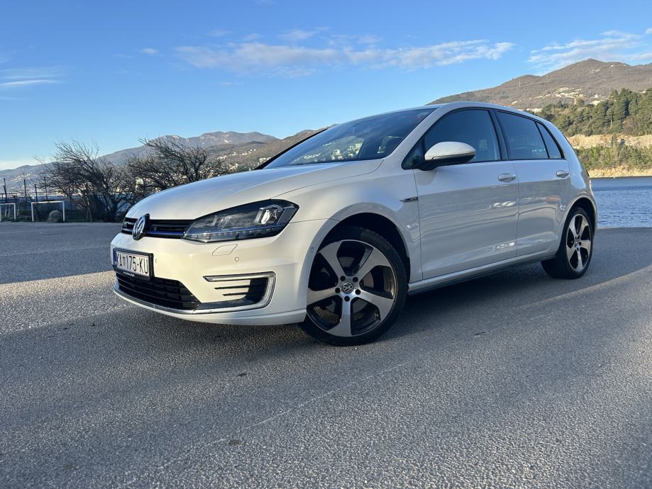 VW Golf 7 1.4 TSI GTE DSG, 2016 god.