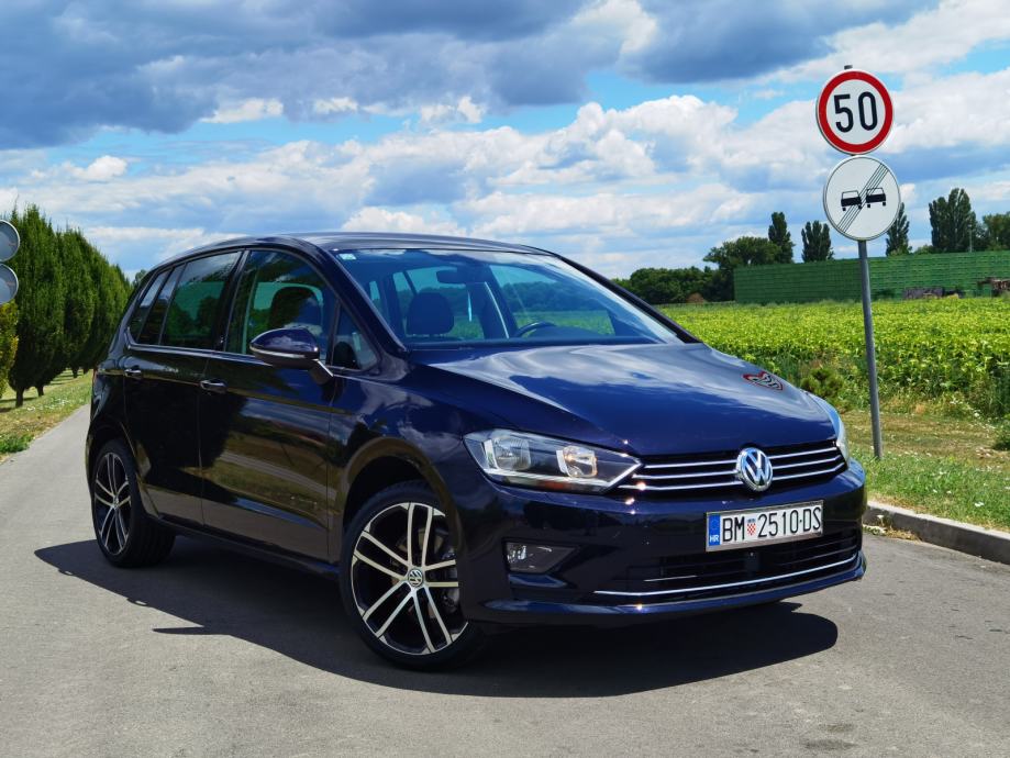VW Golf 7 SPORTSVAN 1,6 TDI *SOUND* 90TKM NAVI,MF,ACC,PDC,ALU 18GTD ...
