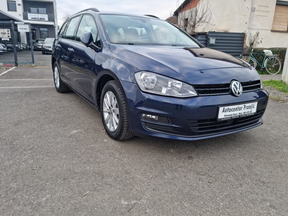 VW Golf 7 Variant 1,6 TDI BMT navigacija 81kw Veliki servis odrađen ...