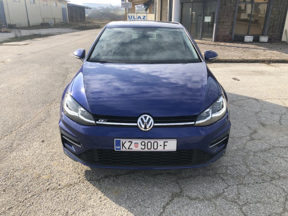 VW Golf 7.5 1,6 TDI DSG R-Line 2019., 2019 god.