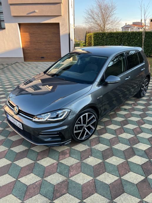 VW Golf VII 7.5 // R line // DSG // 2019 God, 2019 god.
