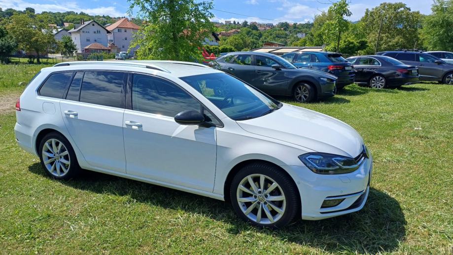 VW Golf 7.5 Variant, 2.0 TDI, DSG F1 Highline!, 2017 god.