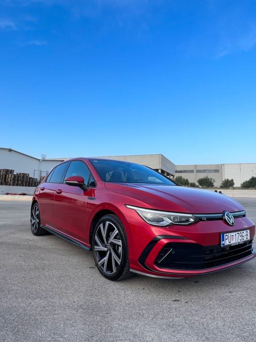 VW Golf 8 1.5 eTsi R line, 2021 god.