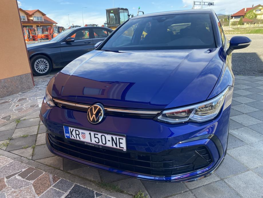 VW Golf 8 1,5 TSI R-line, 2023 god.