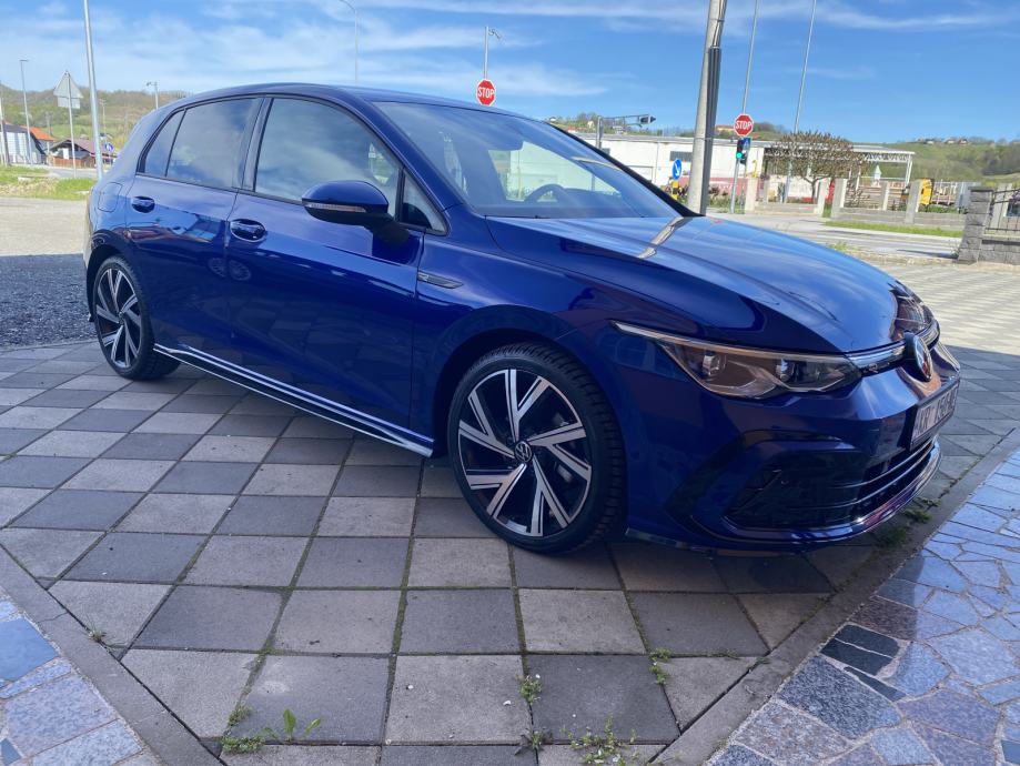 VW Golf 8 1,5 TSI R-line, 2023 god.