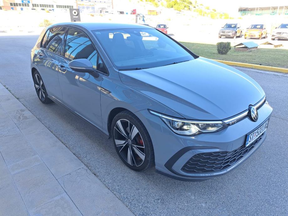 VW Golf 8 2,0 TDI / GTD / DSG - USLUŽNA PRODAJA, 2023 god.