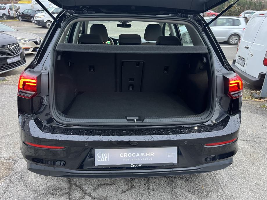 VW Golf 8 2,0 TDI LED,NAVI 1.VL Nije uvoz Jamstvo 1G, 2020 god.