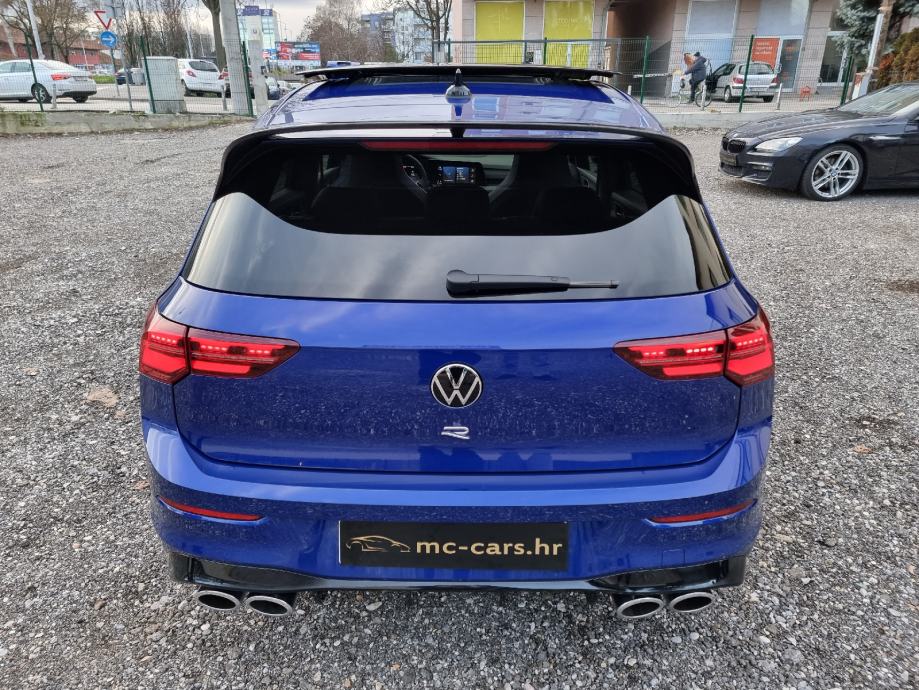 VW Golf 8 2,0 TSI*R 4 MOTION*PANO*ALU 19*KAM 360*MOD VOŽNJE*DSG*ACC ...