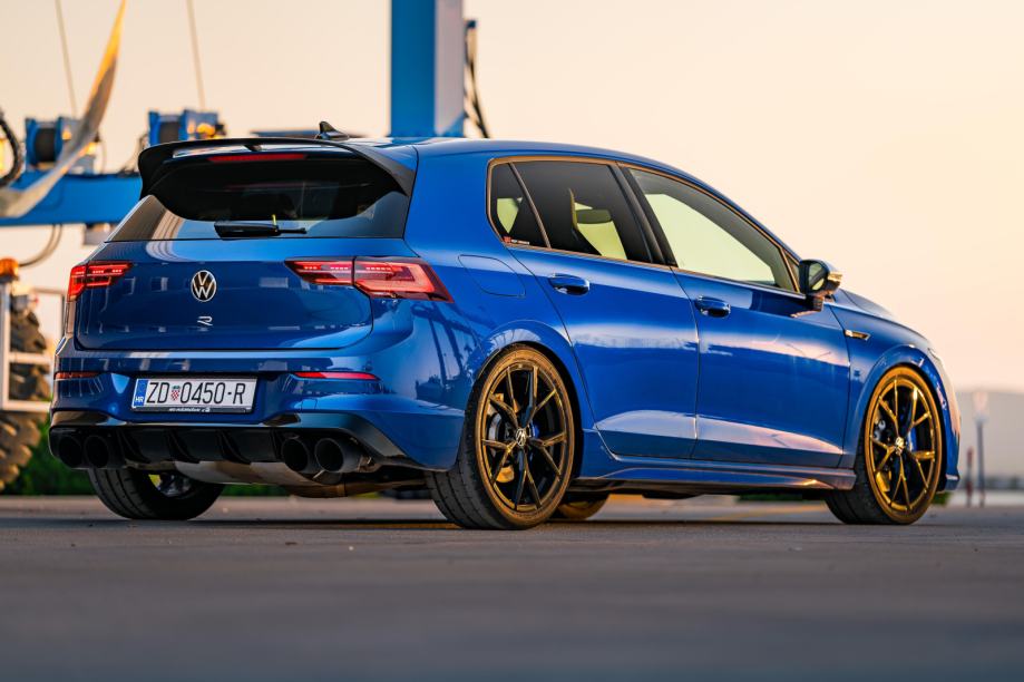 VW Golf 8 R PERFORMANCE Stg2 460Hp leasing, 2021 god.