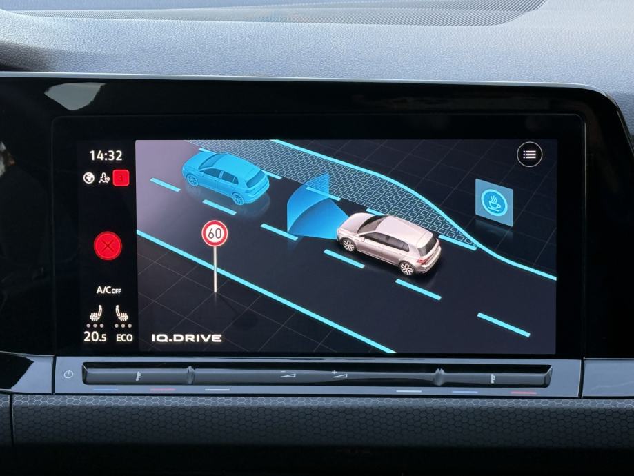 VW Golf 8 GTE - 245KS - DSG - IQ.Light - Head up - Kamera, 2021 god.