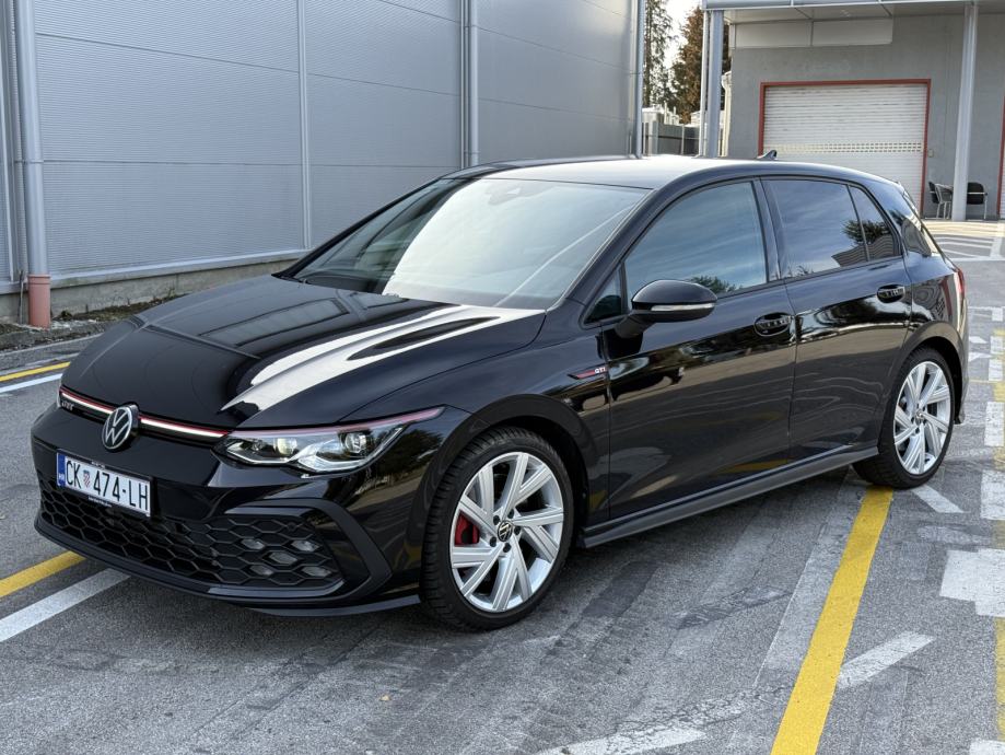 VW Golf 8 GTI DSG DCC ACC Harman Kardon Led Matrix Senzori mrtvog kuta ...