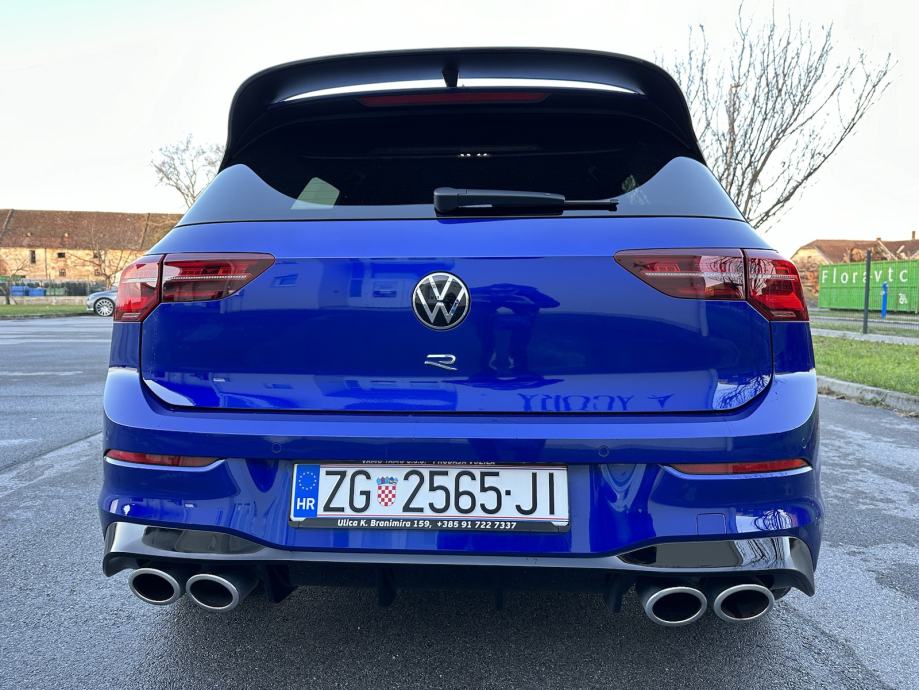 VW Golf 8 R Performance, 2021 god.
