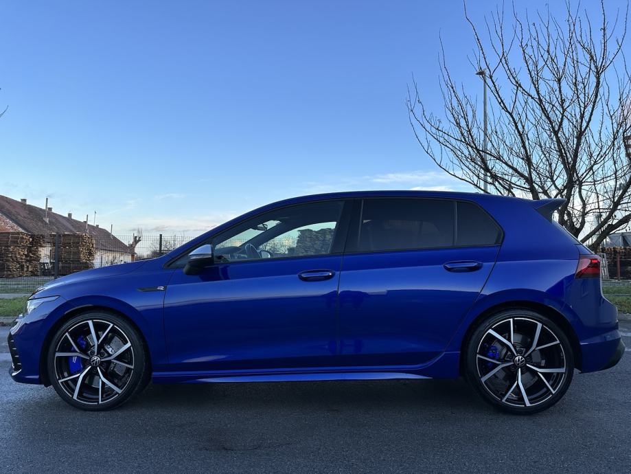 VW Golf 8 R Performance, 2021 god.