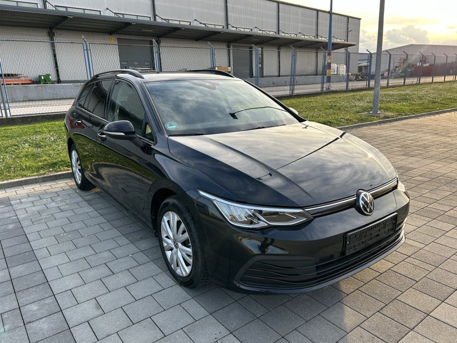 VW Golf 8 Variant 2.0 TDI, 2021 god.