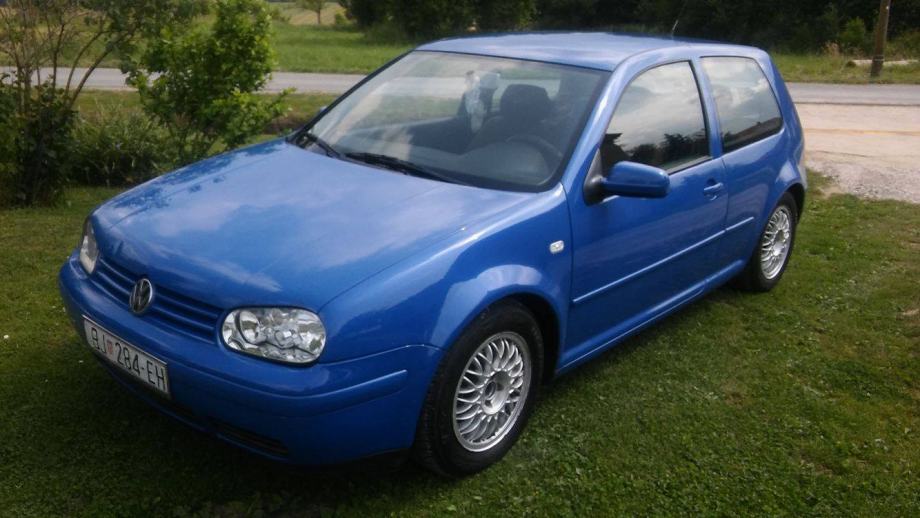 VW Golf IV 1,4 16v, 2000 god.