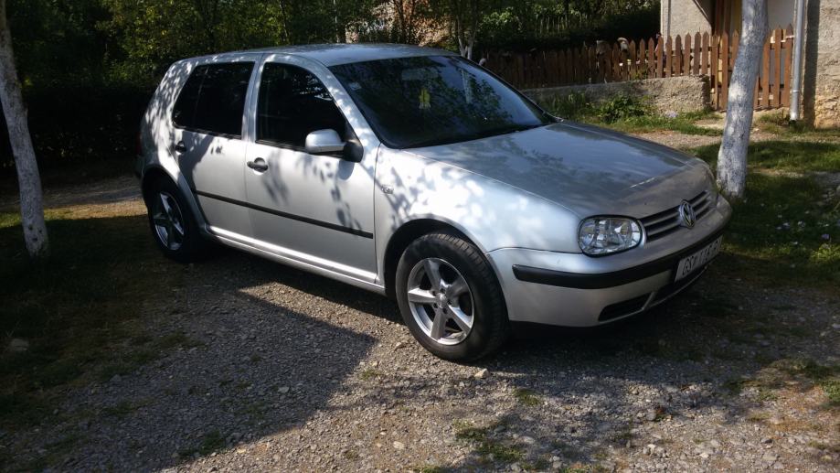 VW Golf IV 1,4 16V, 2001 god.