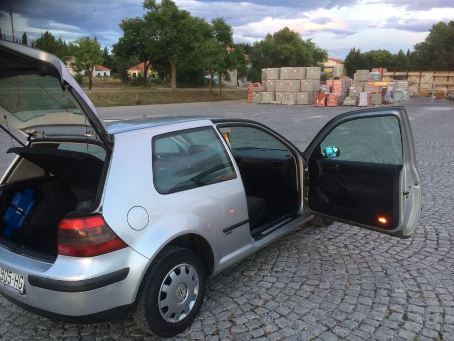 VW Golf IV 1,4 16W EDITION....KLIMA,ODLIČAN!!!, 2001 god.