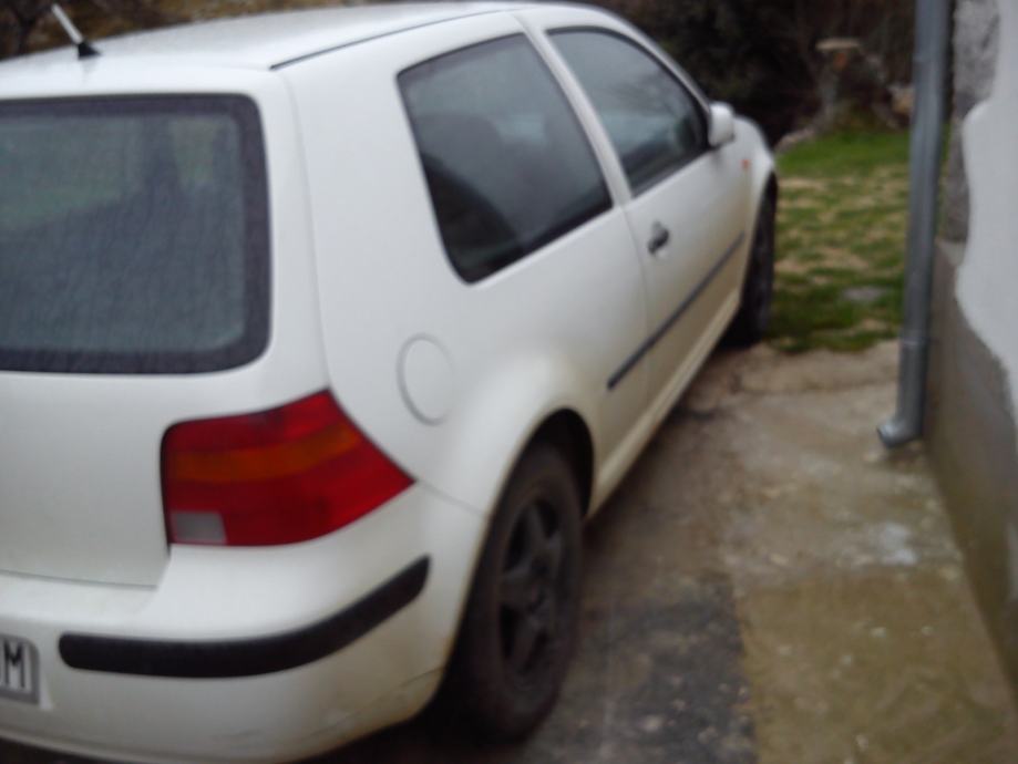 VW Golf IV 1,4 zamjena, 2000 god.