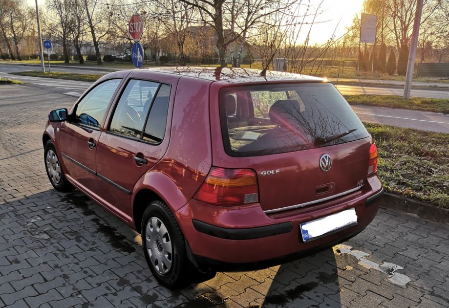 VW Golf IV 1,9 SDI 2001.god., reg. 7/2020. KLIMA ,VELIKI SERVIS, 2001 god.