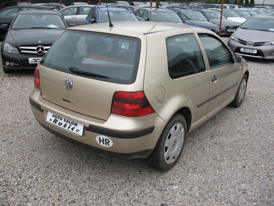 VW Golf IV 1,9 SDI OCEAN KLIMA ABS 2003. 3200€, 2003 god.
