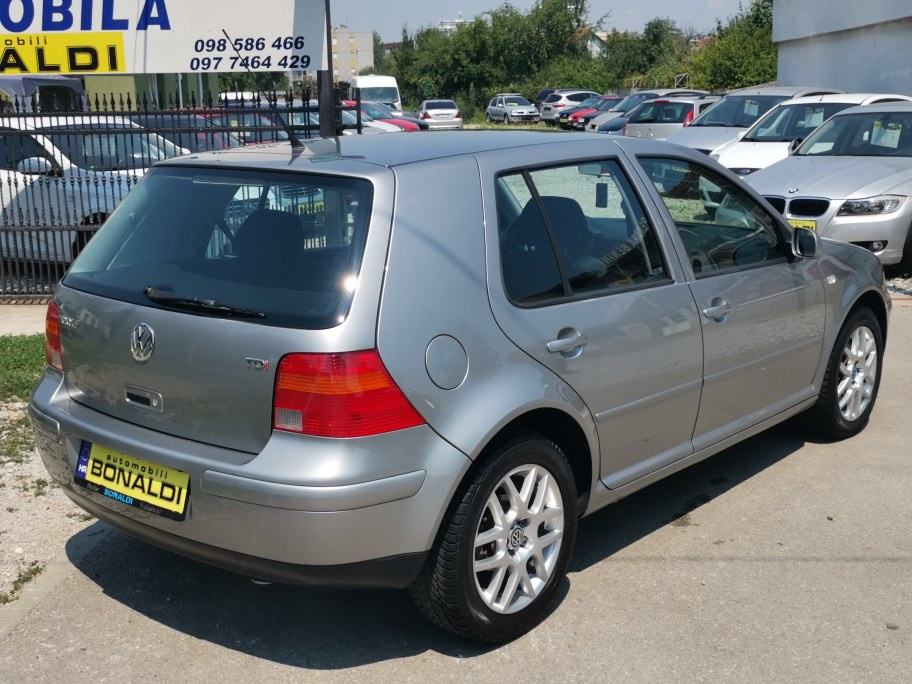 VW GOLF IV 1.9 TDI 74 KW BASIS, 2003 GOD, REZERVIRANO GUNJA, 2003 god.