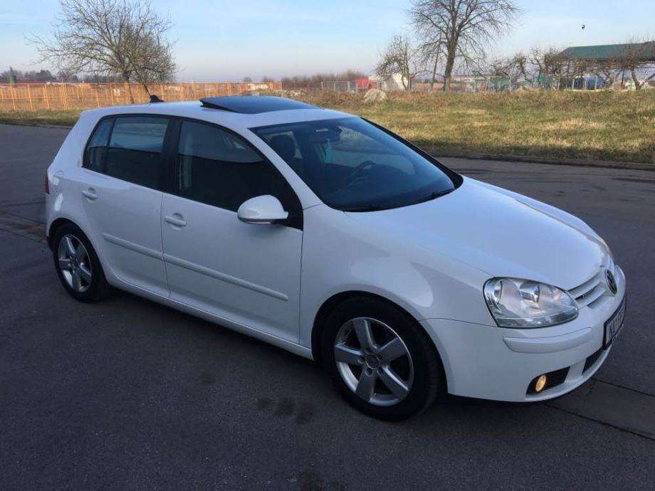 VW Golf V 1,9 TDI BLUEMOTION, 2008 god.