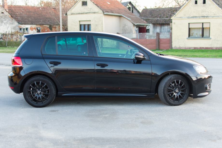 VW Golf VI 1,6 TDI RABBIT OPREMA FULL ATRAKTIVAN, 2012 god.