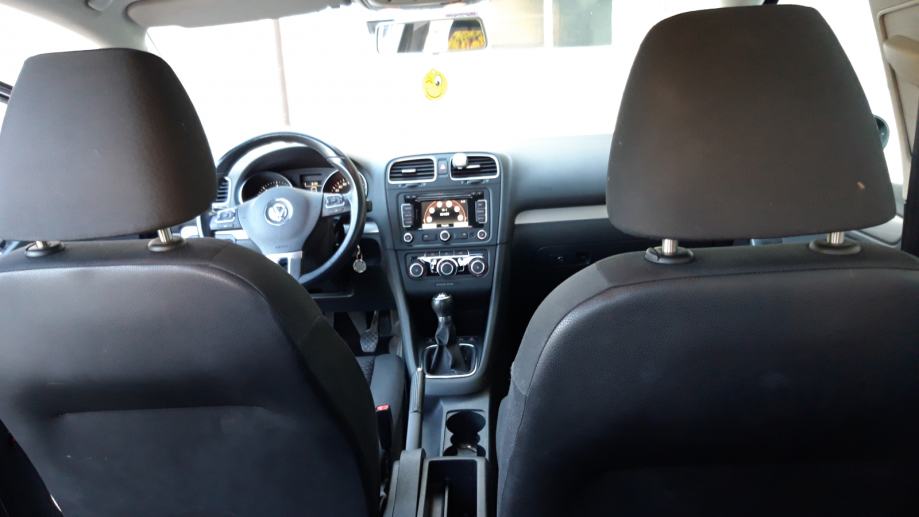 VW Golf VI 1,6 TDI, Hitno prodajem auto, 2010 god.
