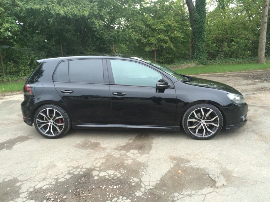 VW Golf VI 1,6 TDI R-line , 2009 god.