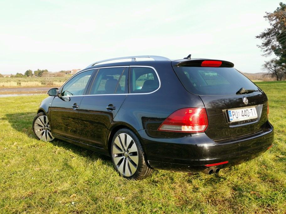 VW Golf VI Variant 2,0 TDI, DSG, FULL OPREMA, REG 07/2021, 2010 god.
