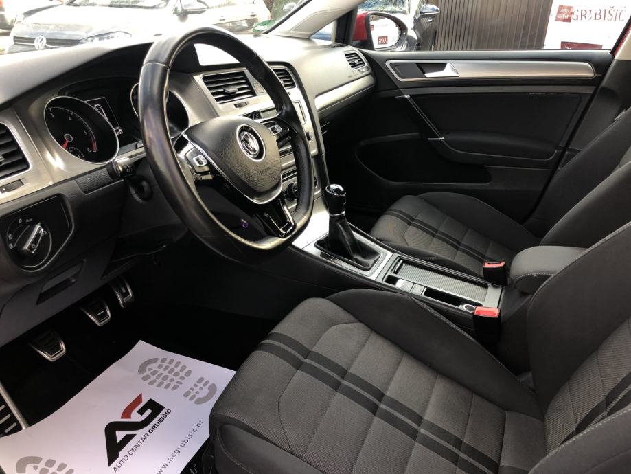 VW Golf VII 1,6 TDI *R LINE* *Mod.2016* *Servisna knjiga* *Top stanje ...
