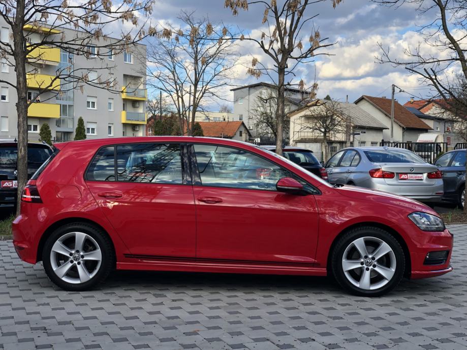VW Golf VII 1,6 TDI *R LINE* *Mod.2016* *Servisna knjiga* *Top stanje ...