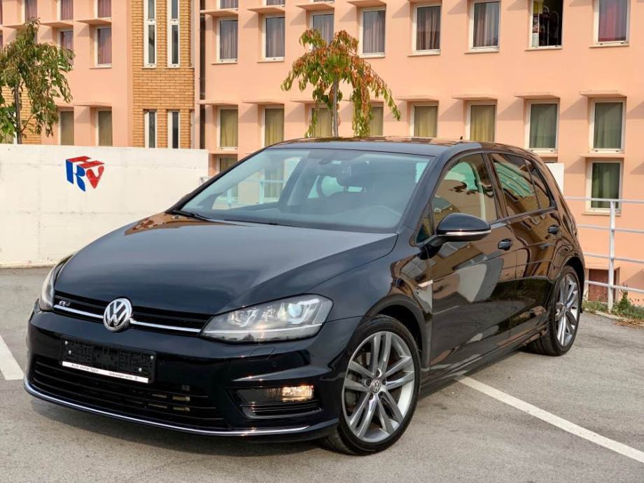 VW Golf VII 7 —2,0 TDI BMT R LINE— XENON- PARK PILOT-LED- TOP STANJE ...