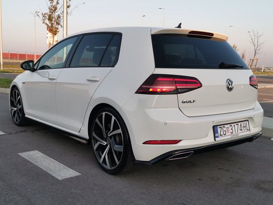 VW Golf VII ***R-line***2019***LED***keylessgo***, 2019 god.