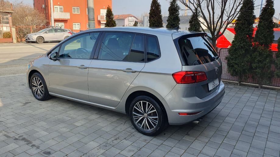 VW Golf VII Sportsvan 2.0 TDI ,Rezervirano!!!, 2016 god.