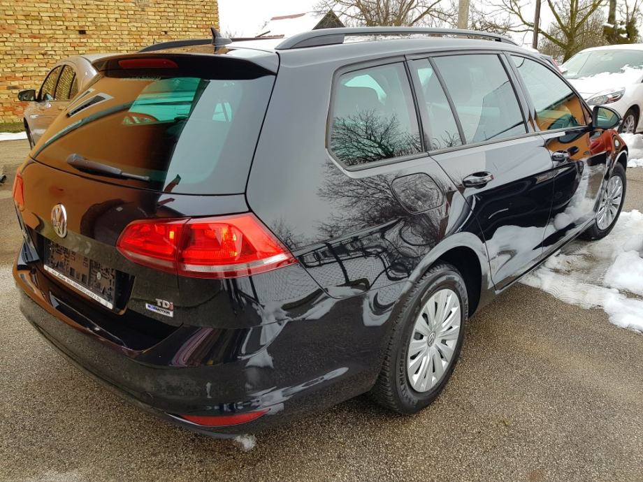 VW Golf VII Variant 1,6 TDI navy, model 2015. sa prijepisom, 2014 god.