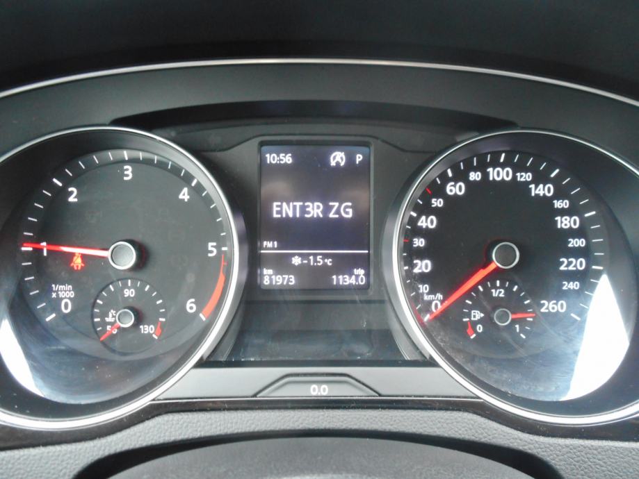 VW Passat 2.0 TDI BMT DSG Comfortline (***TEMPOMAT, P. SENZORI ...
