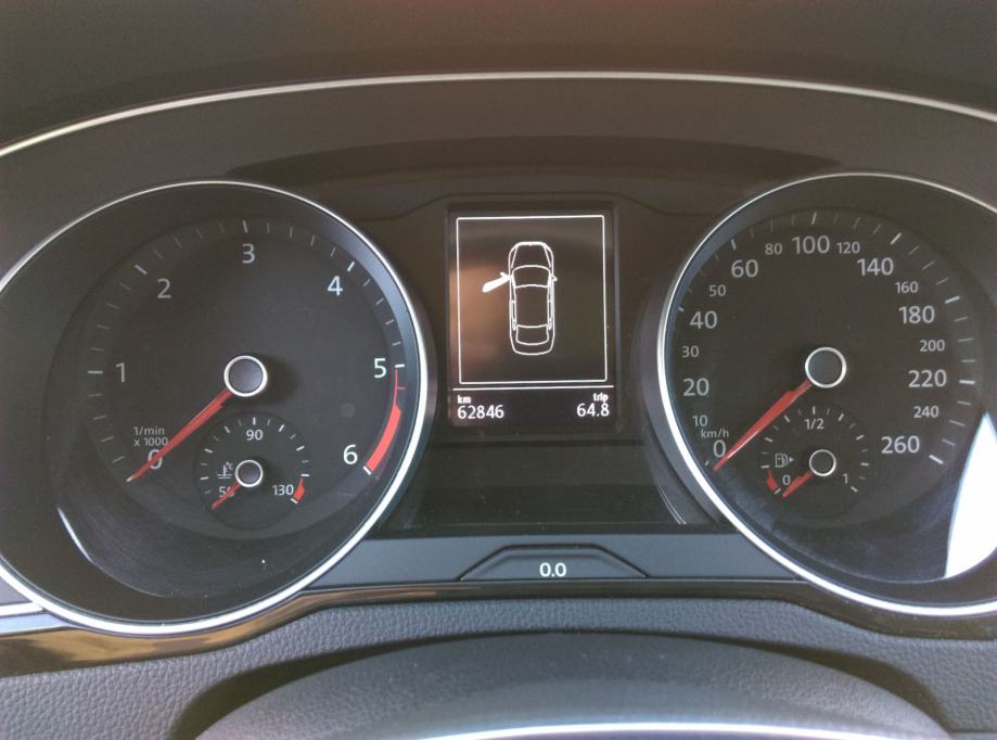 VW Passat 2.0 TDI BMT DSG Comfortline (***TEMPOMAT, P. SENZORI ...