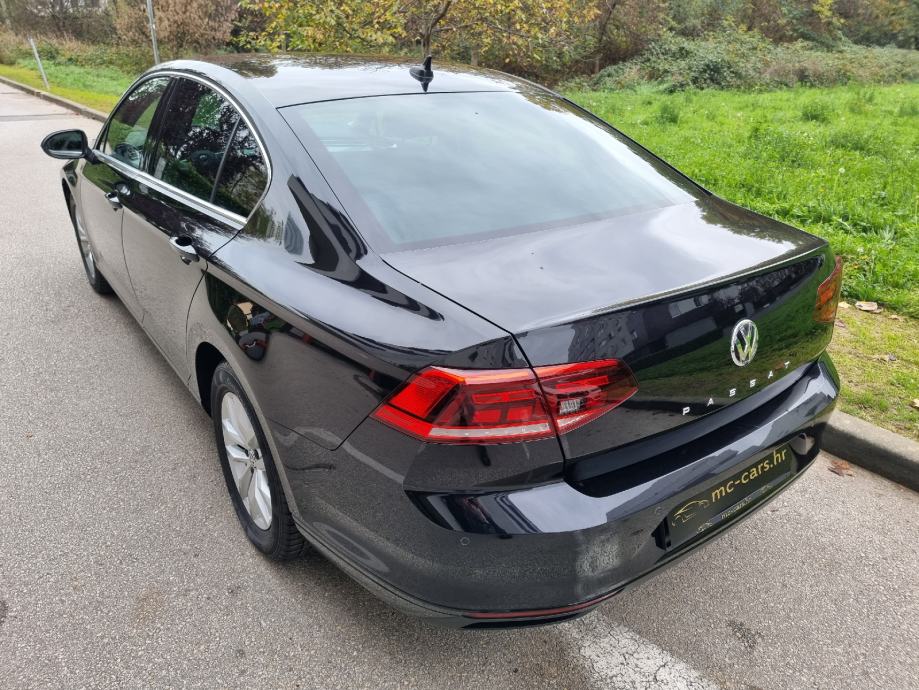 VW Passat 2,0 TDI*BUSINESS*DSG*PDC*KAMERA*ACC*LIGHT+VISION-PLUS*, 2020 god.