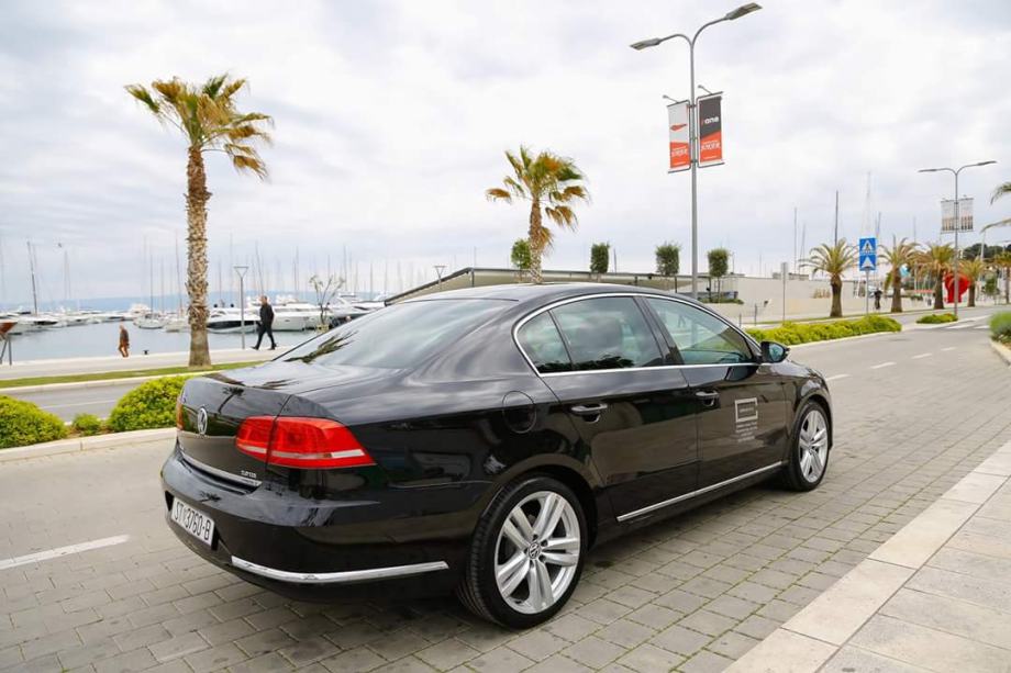 VW Passat 2,0 TDI 2014.GOD DSG AUTOMATIC HIGHLINE OPREMA, 2014 god.