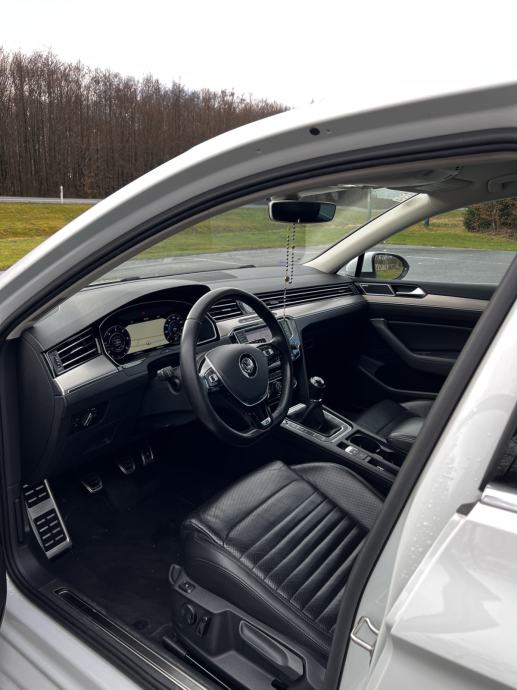 VW PASSAT 2,0 TDI R-LINE, 2015 god.