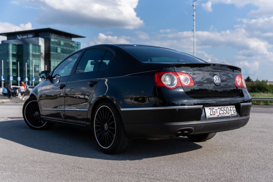 VW Passat 2,0 TDI DSG automatik SPORTLINE, 2007 god.