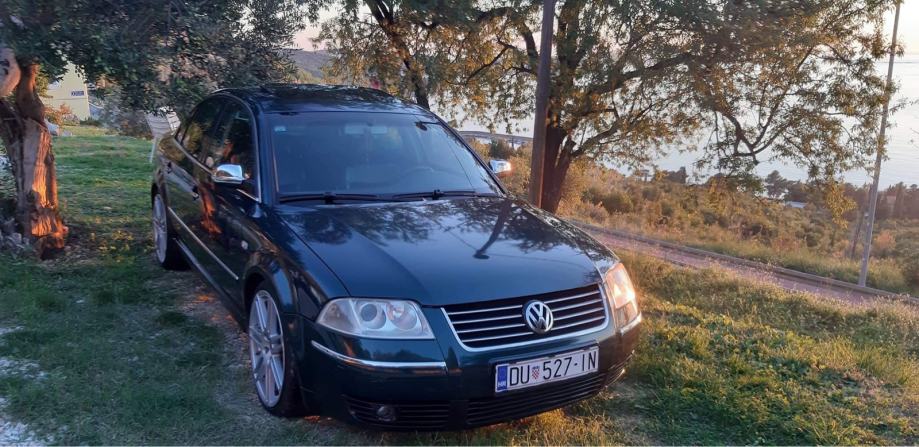 VW PASSAT 2,8 V6 4MOTION 4X4 HIGHLINE, 2003 god.