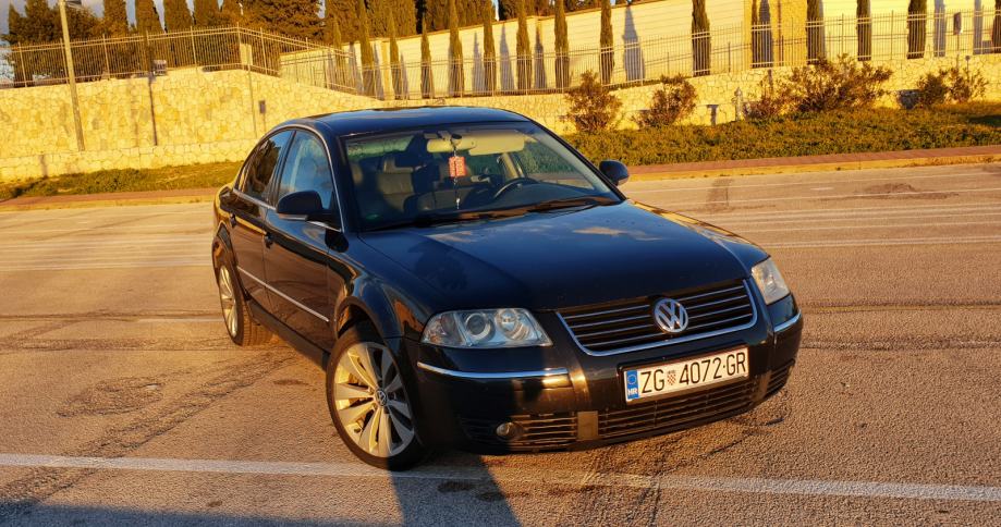 VW Passat 2,8 V6 automatik, 2004 god.