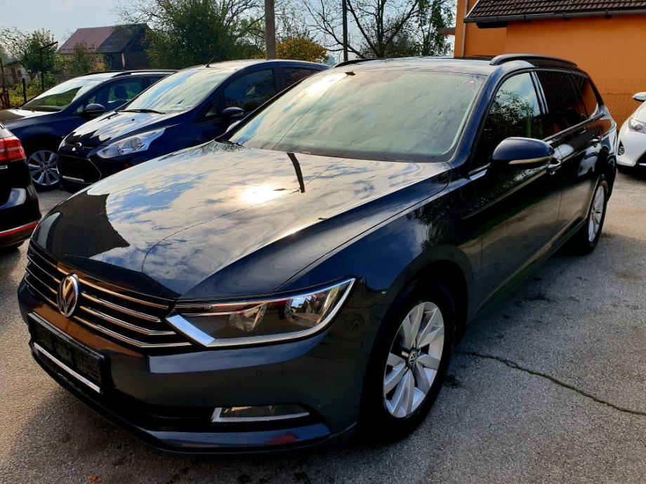 VW Passat Variant 1,6 TDI model 2016. REZERVIRAN, 2015 god.