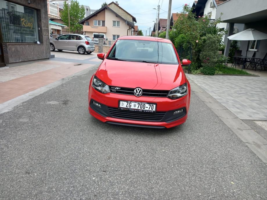 VW Polo 1,2 12v HIGHLINE R LINE KAO NOV, 2013 god.
